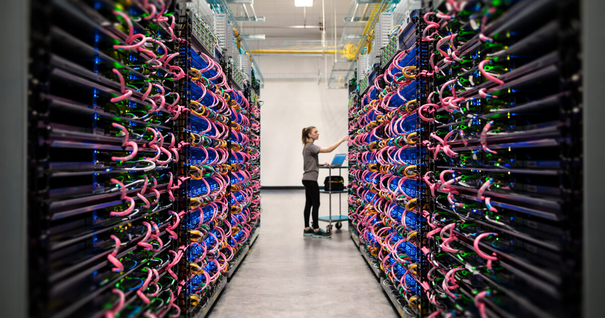 Datacenter, hosting & cloud industry | Nomios Group